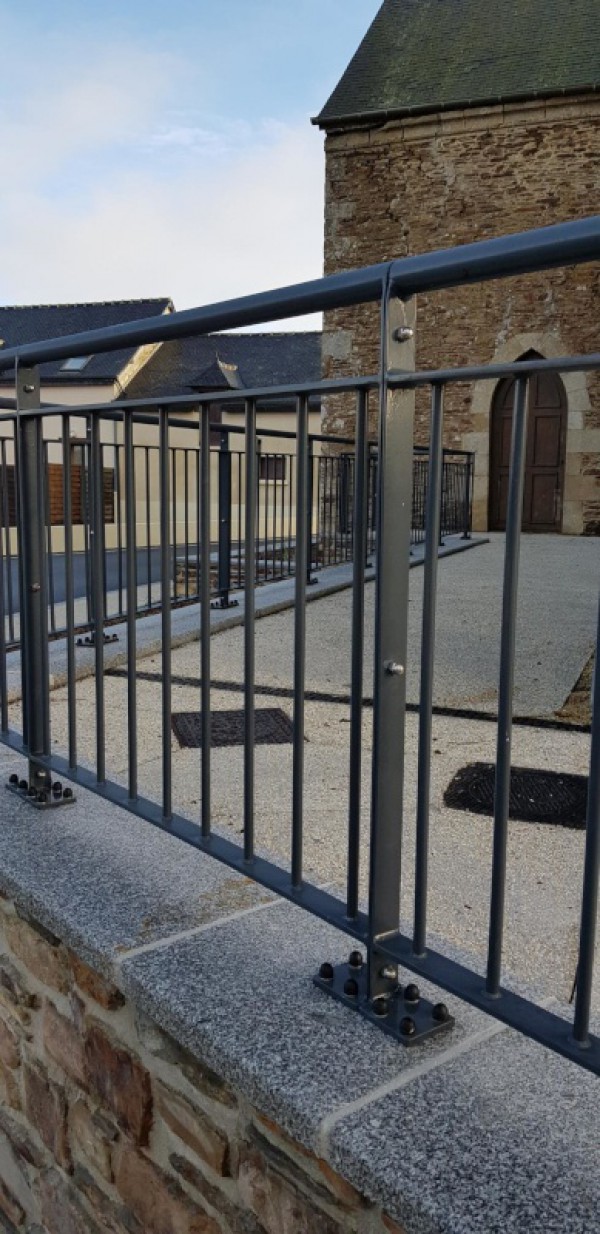 Actus Mobilier Urbain - Produit Garde-corps Jacobin 0.00 € (117.20)